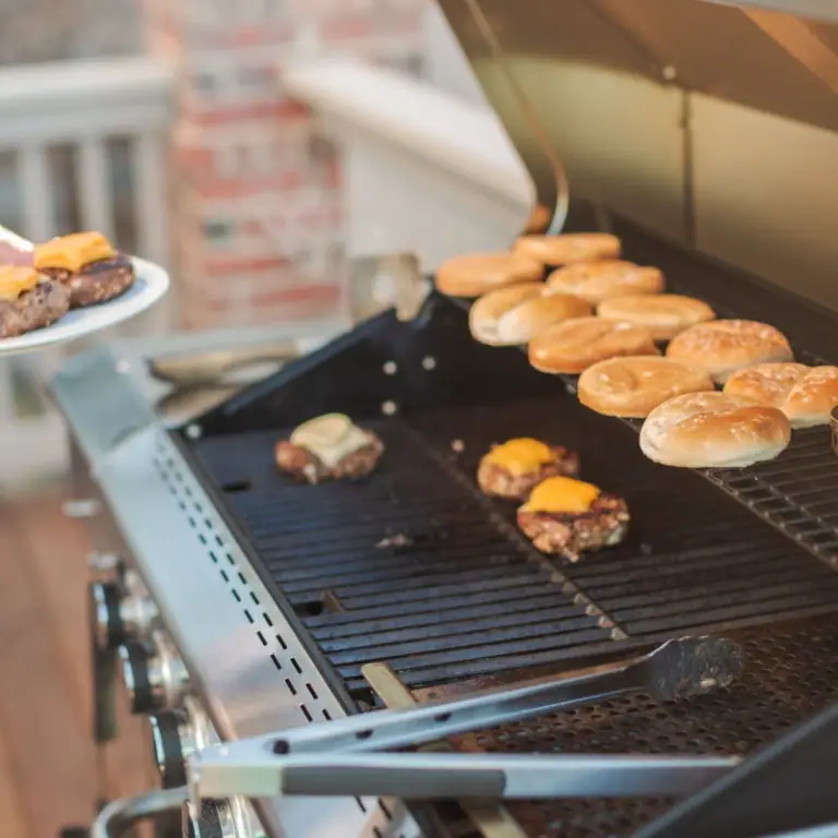 What You Need To Know About Gas Grills - Pioneer Smoke House