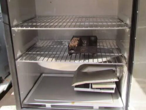 Big Chief Vs. Masterbuilt: The Ultimate Electric Smoker Showdown ...